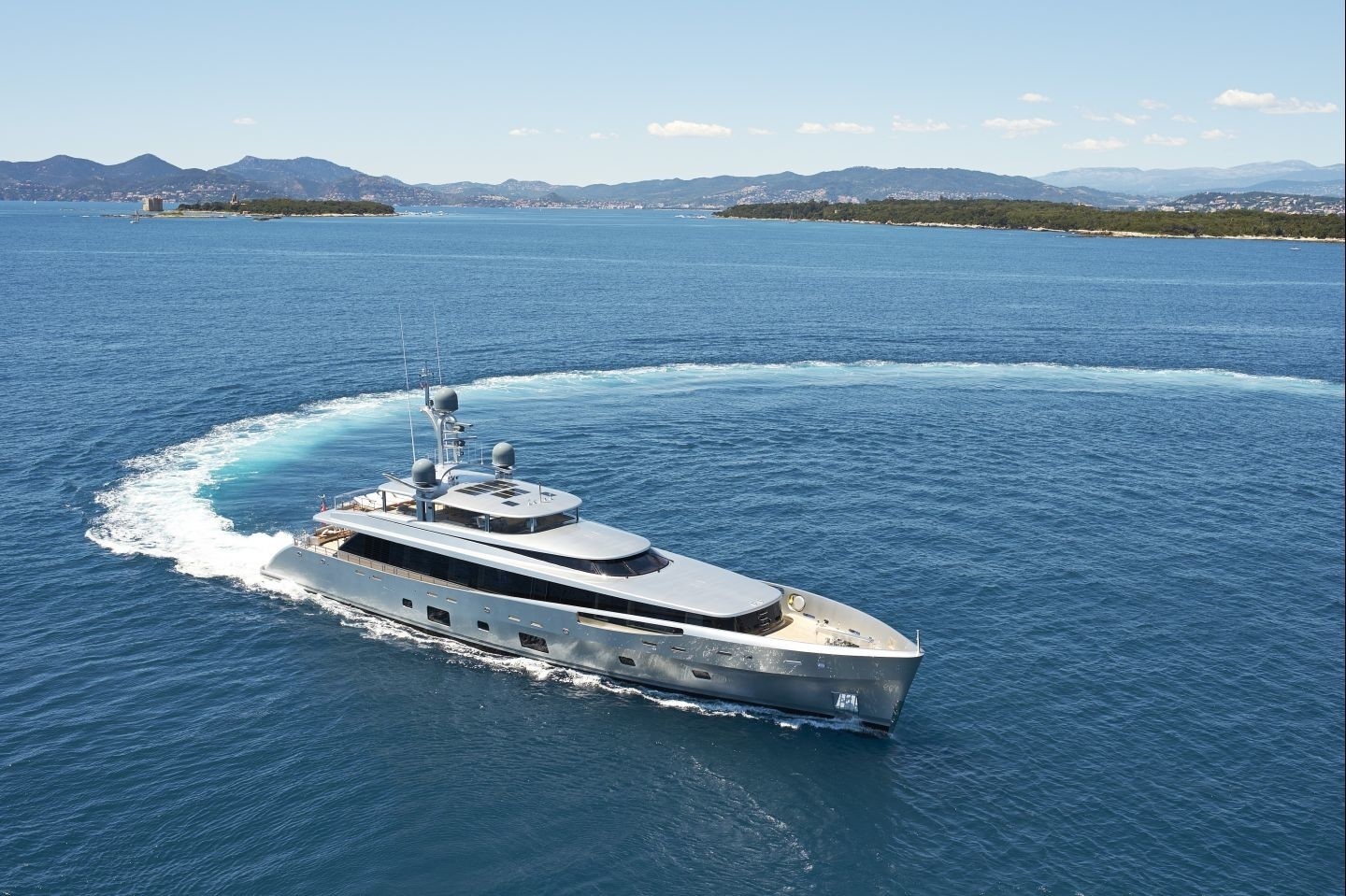 Yacht LADY MAY, a 46m Feadship superyacht by Dubois | CHARTERWORLD ...